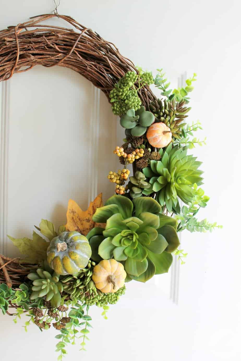21 Stunning Fall Wreaths You Can Easily DIY